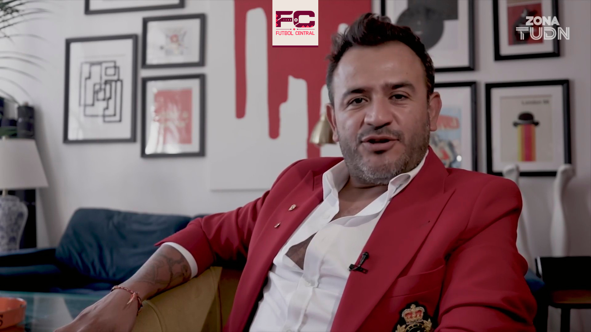 ¡Talento mexicano en Polonia! Diseño y color de Rodrigo De La Garza ...